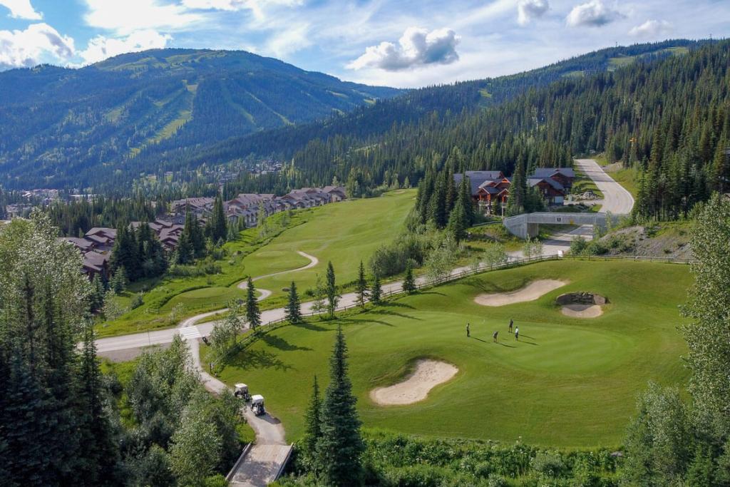 Rates & Specials | Sun Peaks Resort