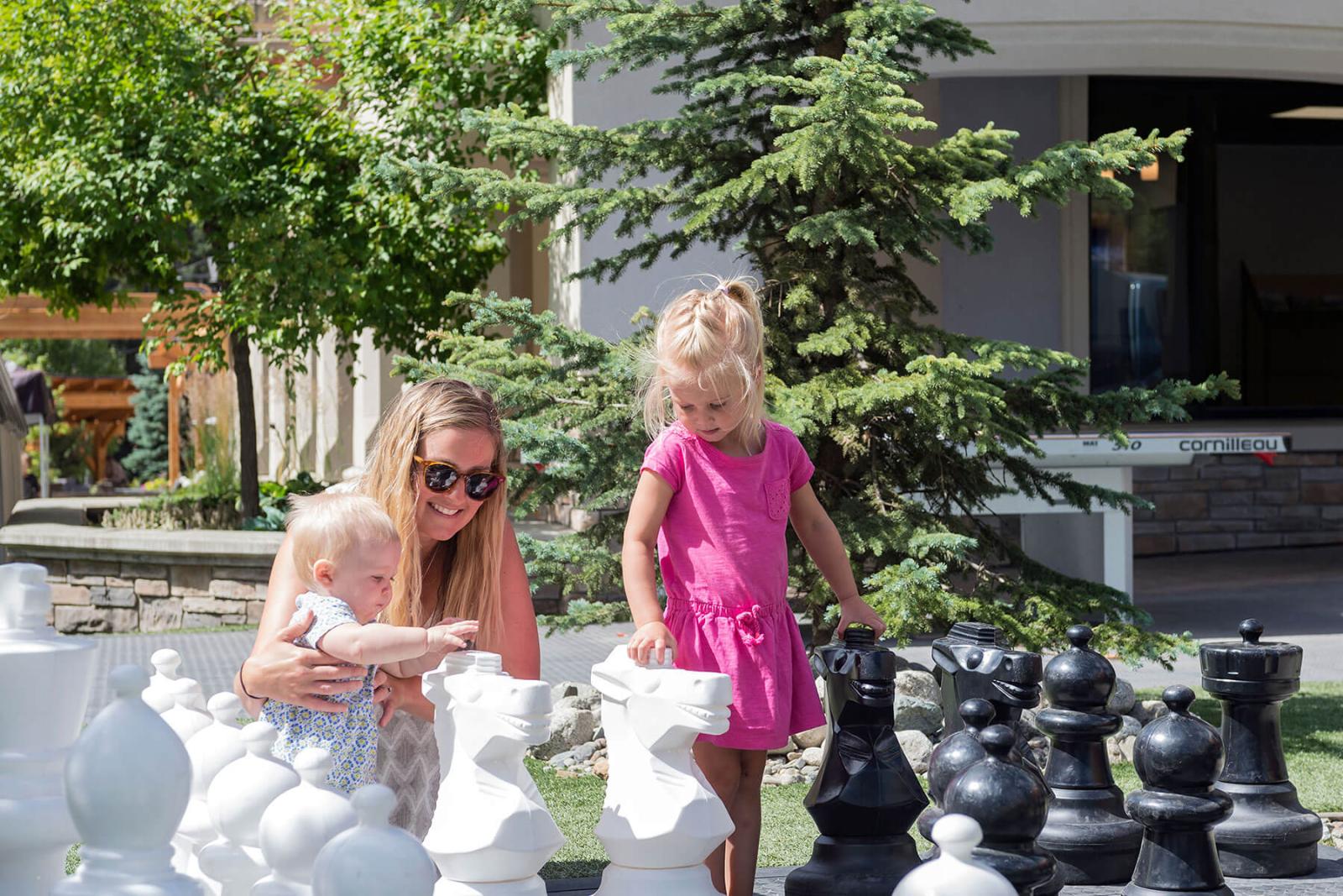 Community Playgrounds & Outdoor Games Areas | Sun Peaks Resort